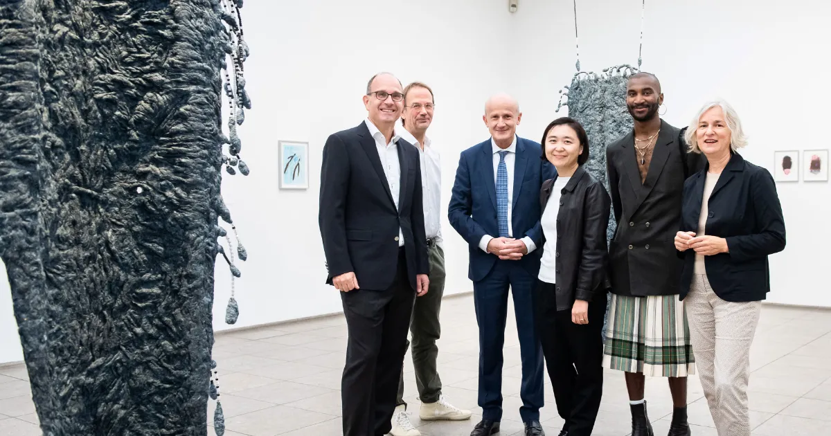 Baloise Art Prize: Third and fourth gift to Hamburger Bahnhof in Berlin